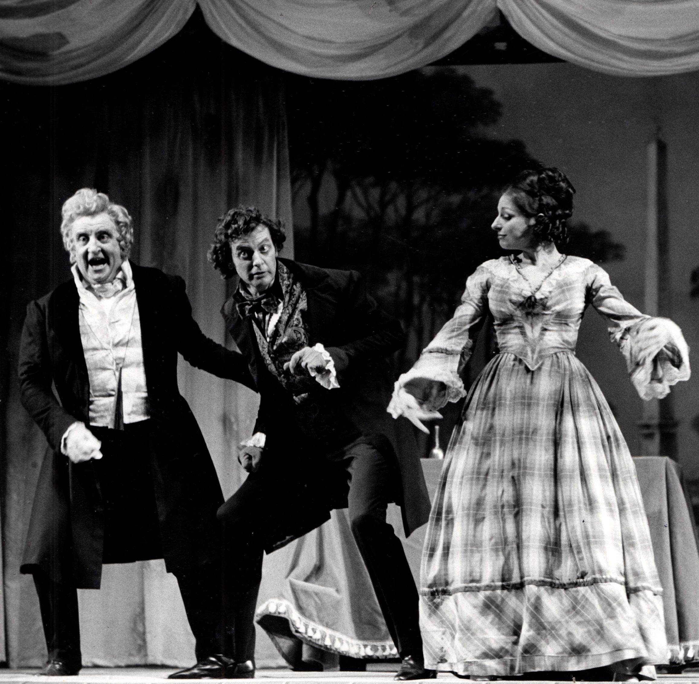 Ana Maria Miranda - Soprano et professeur de chant à l'École Normale de ...